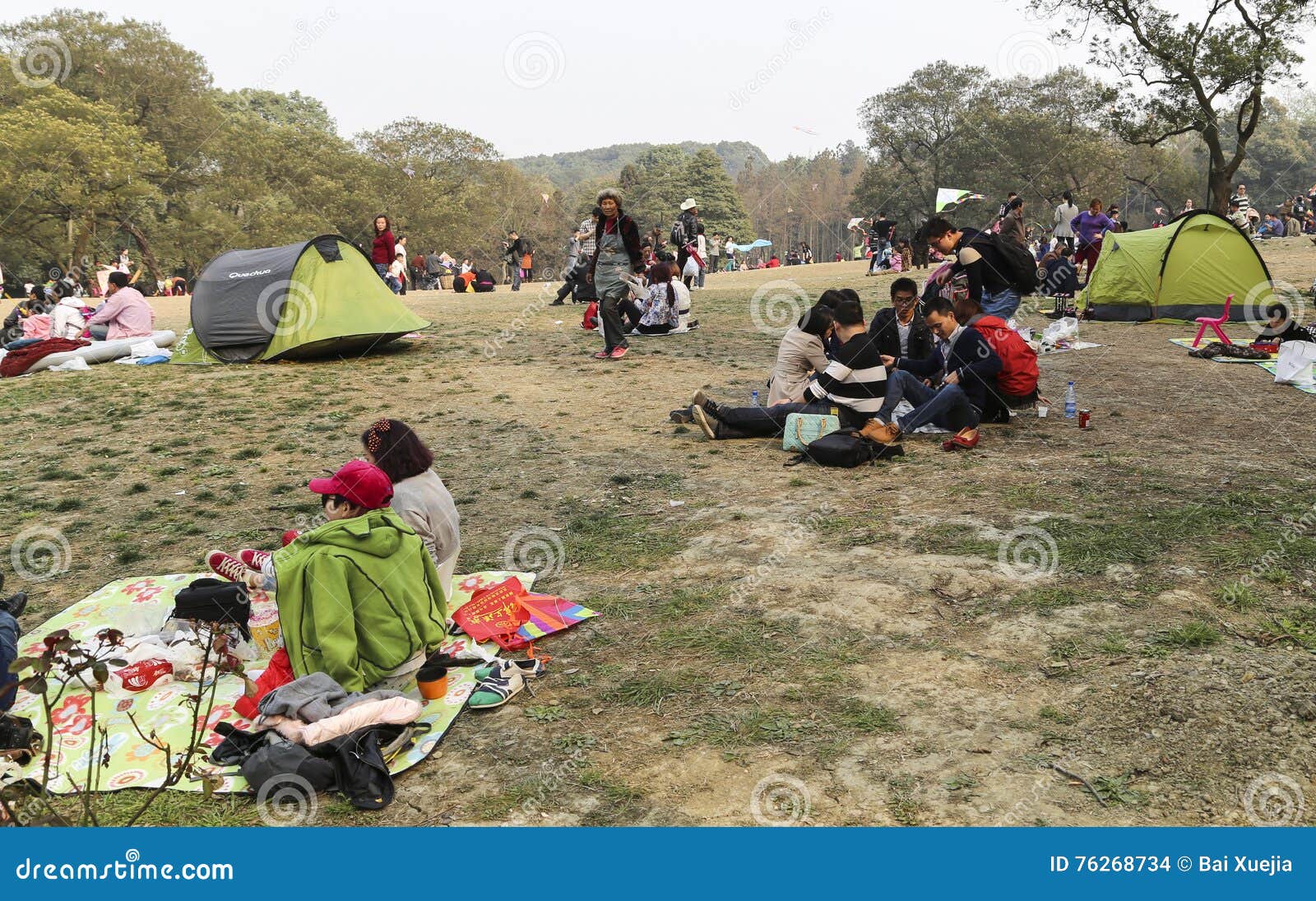 Spring Outing in the Park,chengdu,china Editorial Stock Image - Image ...