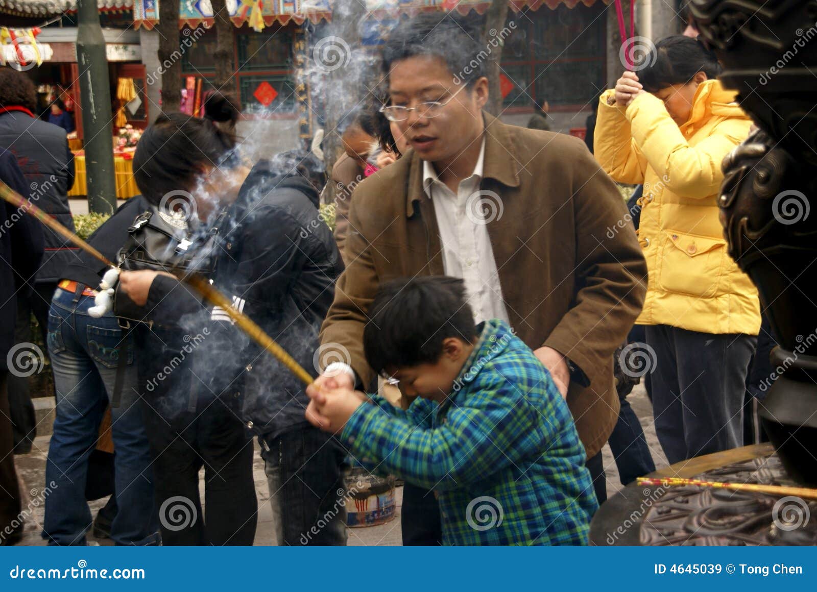 Spring Praying in China editorial stock image. Image of buddhist - 4645039