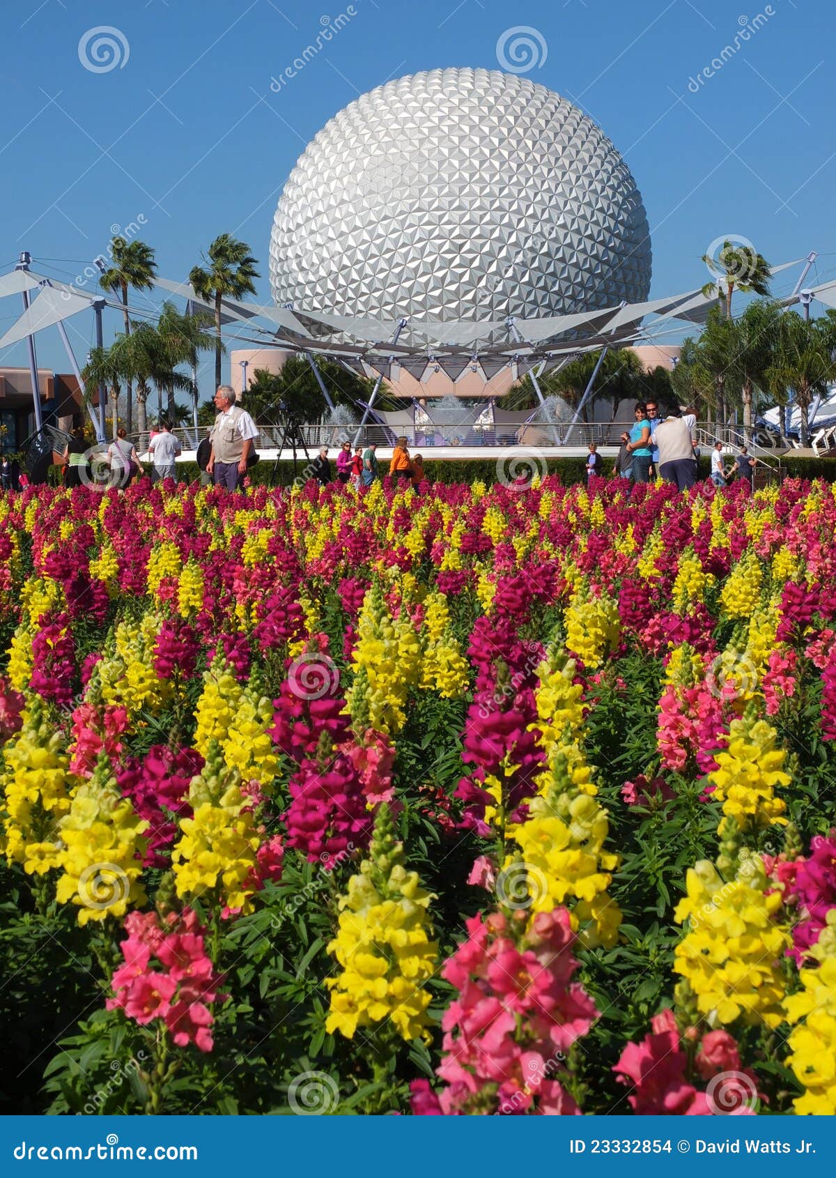 Spring time Epcot editorial stock image. Image of spring - 23332854