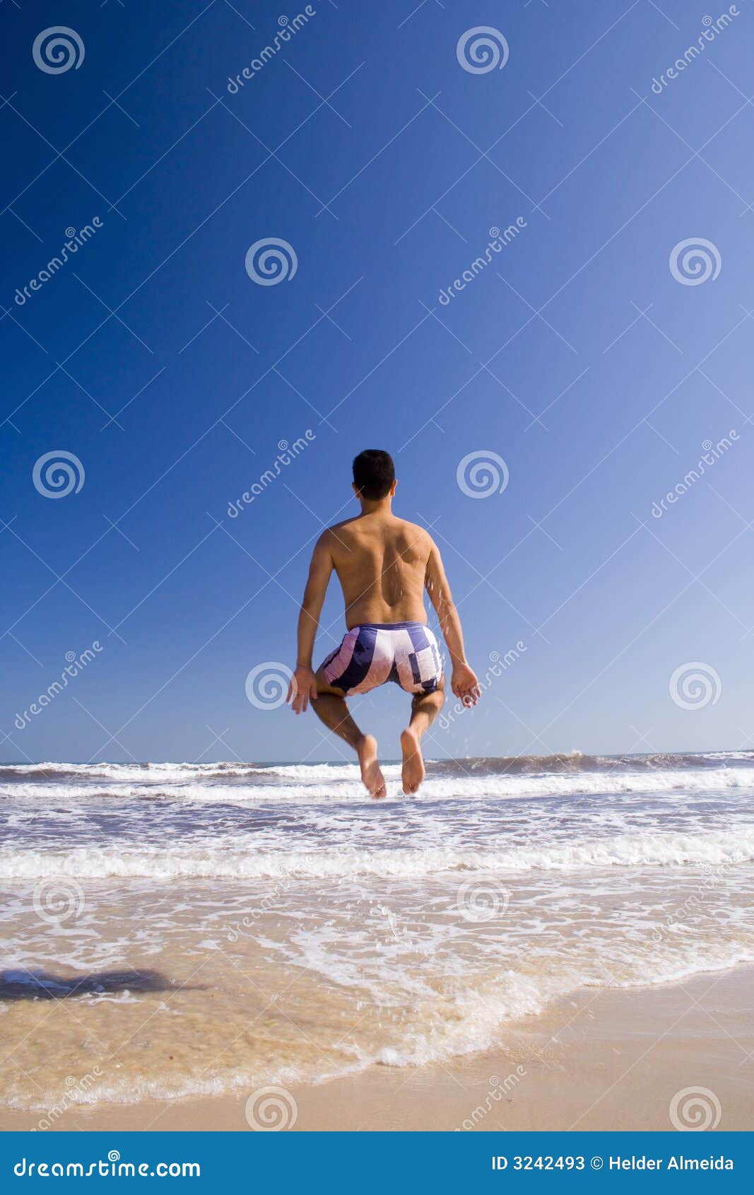 Springende mensen stock afbeelding. Image of vrijheid - 3242493