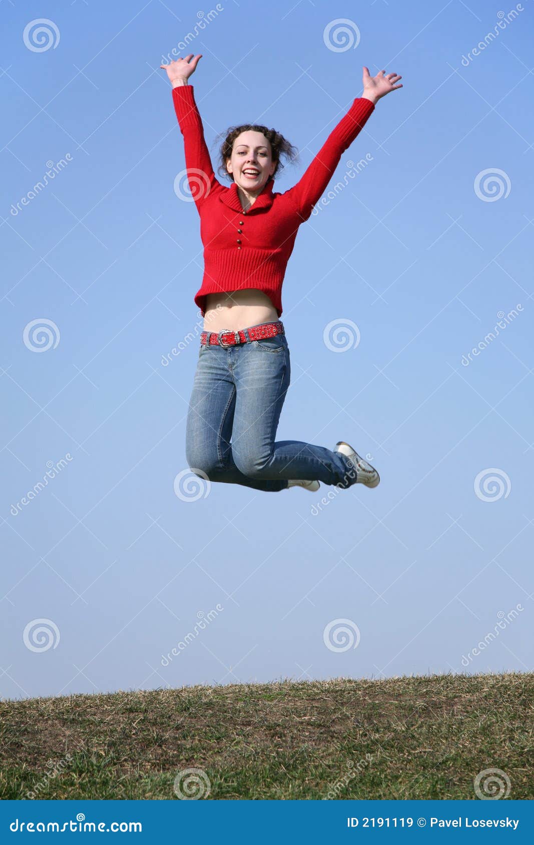 Springende vrouw stock afbeelding. Image of jongen, openlucht - 2191119