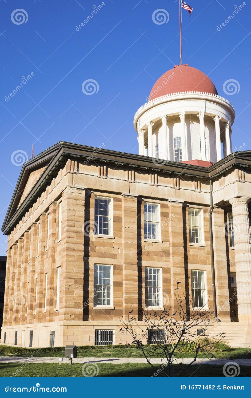 Springfield, Illinois - Historic State Capitol Stock Photo - Image of ...