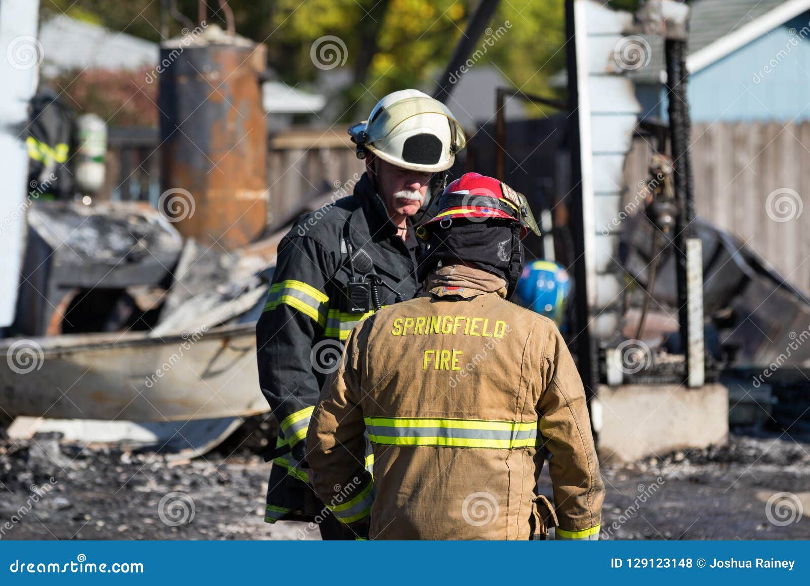 Arson Gunman Incident in Springfield Oregon October 27 Editorial Stock ...