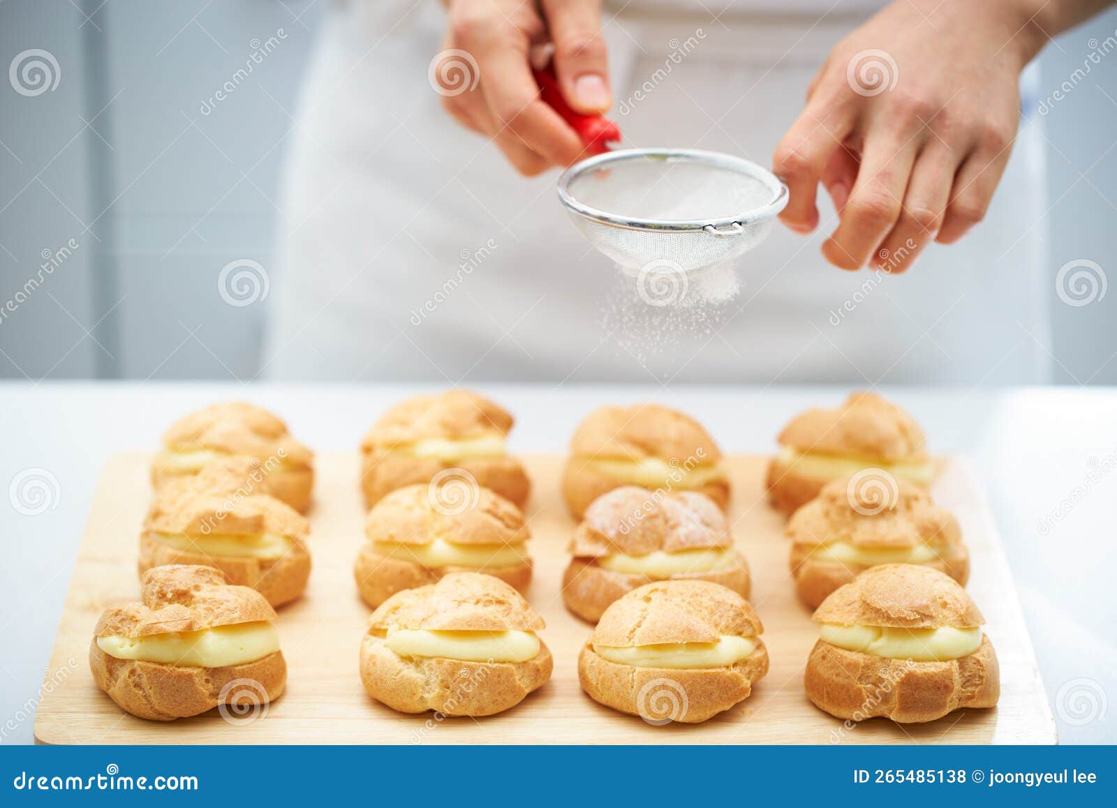 Sprinkle Powdered Sugar on Bread Stock Photo - Image of handmade, cake ...