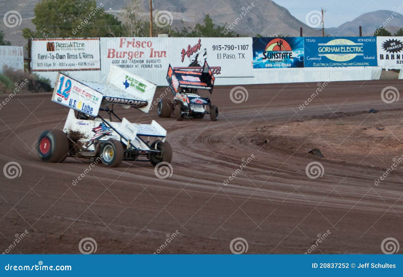 Sprint Car Racing editorial photography. Image of sports - 20837252