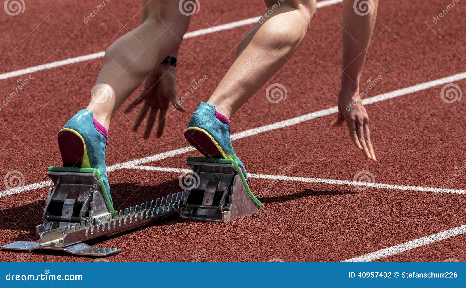 Sprinta starten arkivfoto. Bild av strid, konkurrens - 40957402