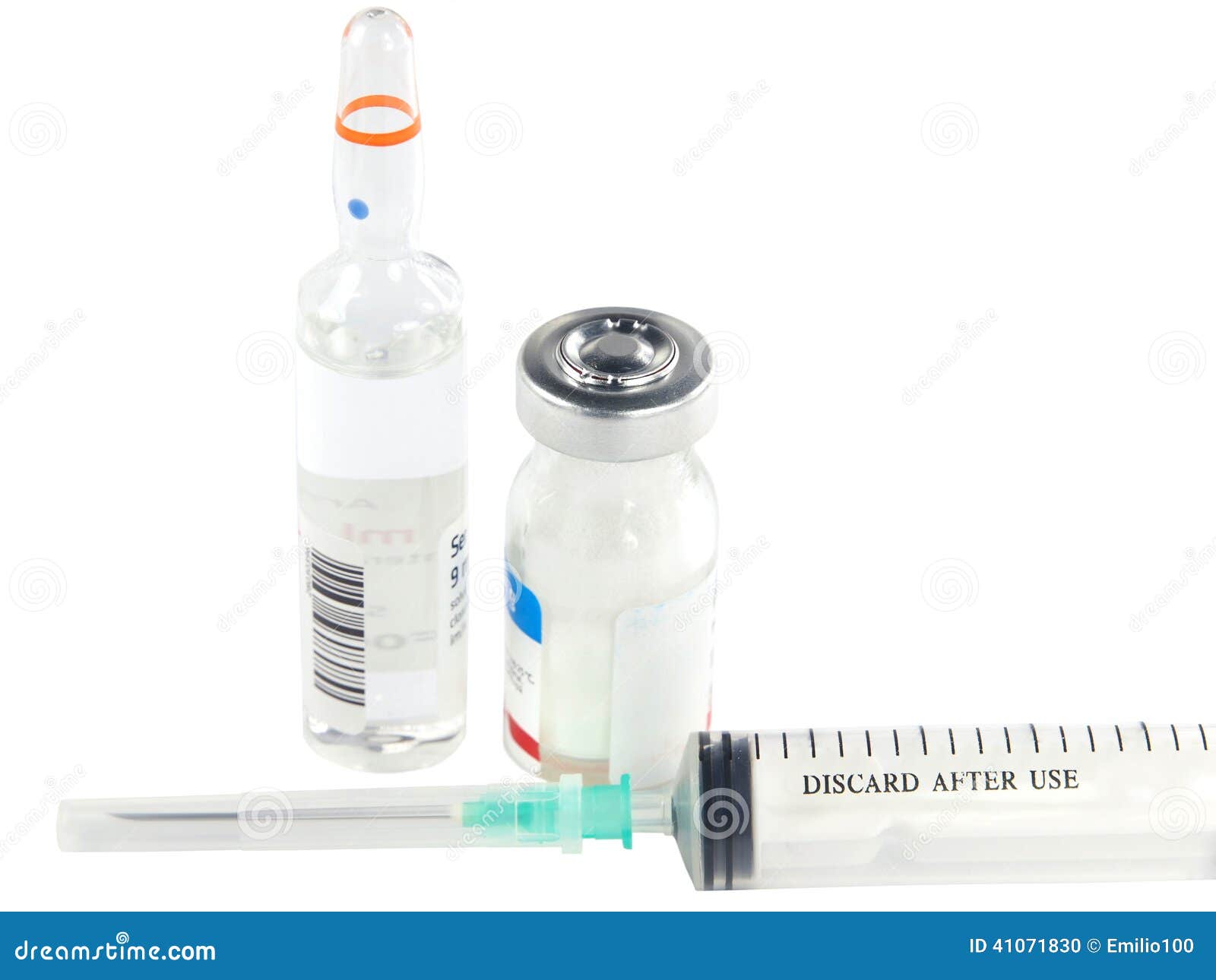 Spritze, Antibiotische Phiole Und Salziges Serum Redaktionelles Bild ...