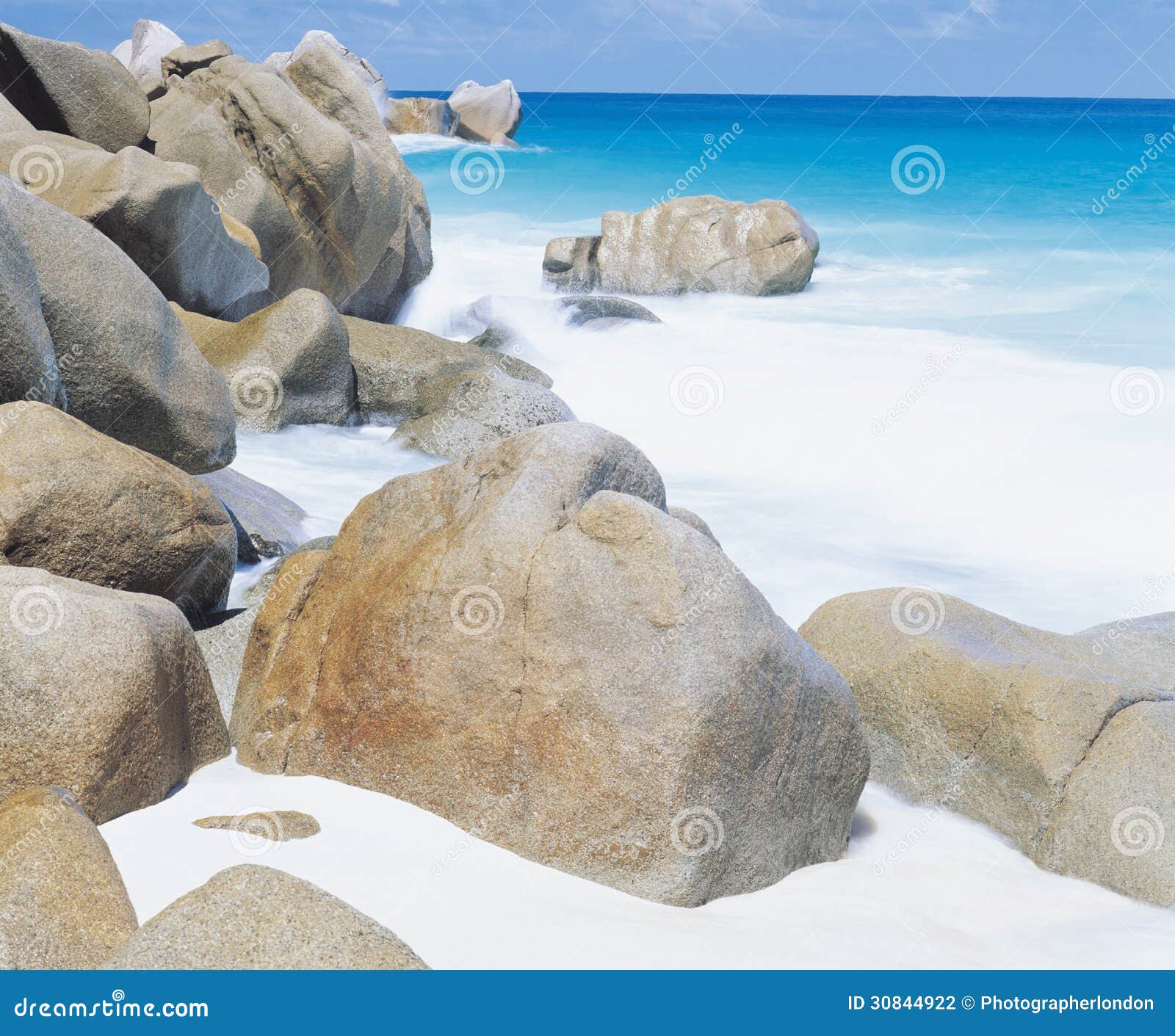 Spume Royalty-Free Stock Photography | CartoonDealer.com #15369833