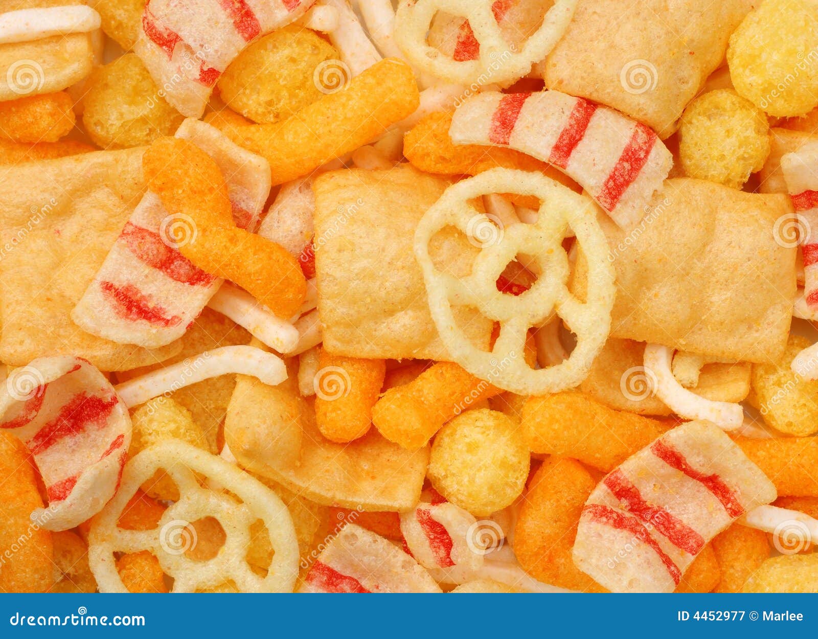 Spuntini Assorted immagine stock. Immagine di alimento - 4452977