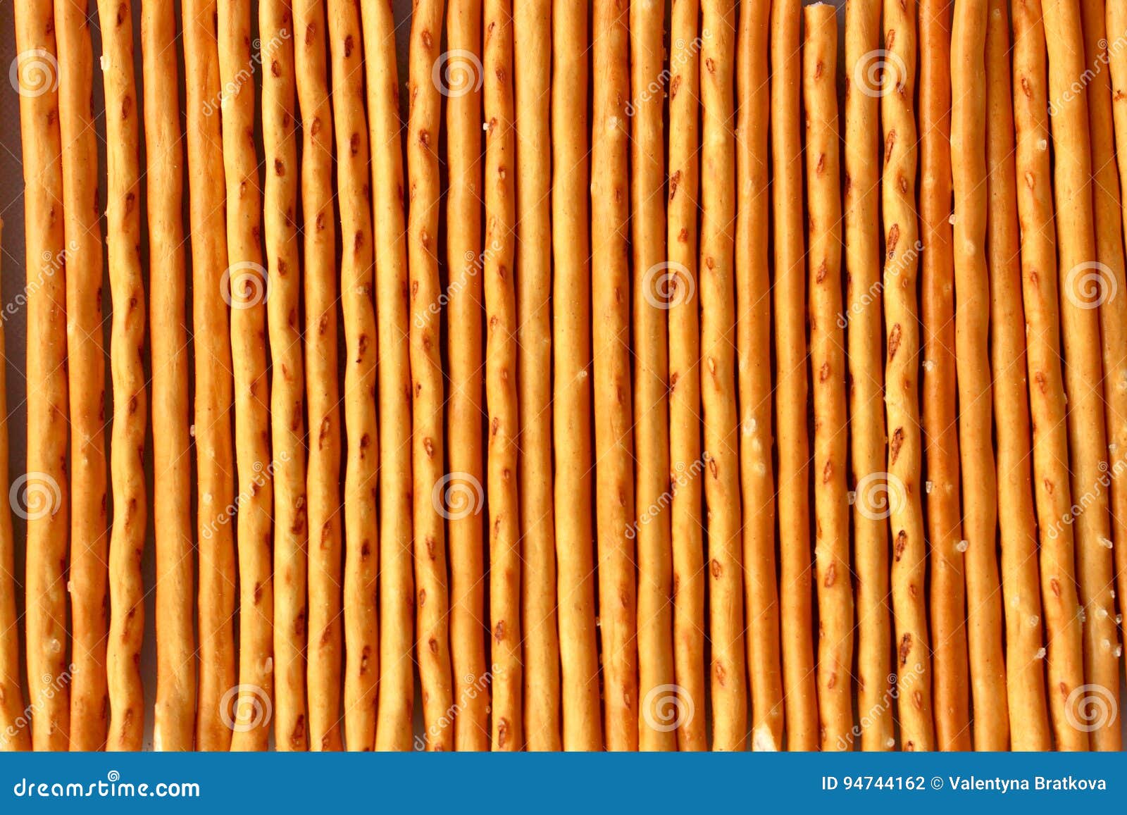 Spuntini salati fotografia stock. Immagine di salato - 94744162