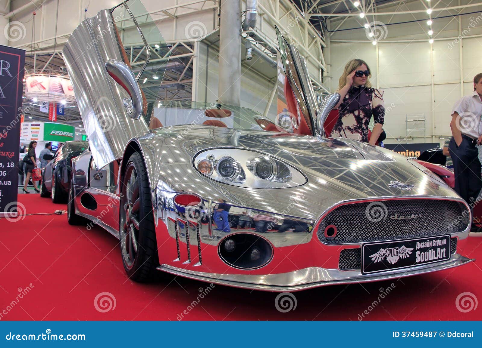 Spyker C8 Spyder editorial photography. Image of racing - 37459487