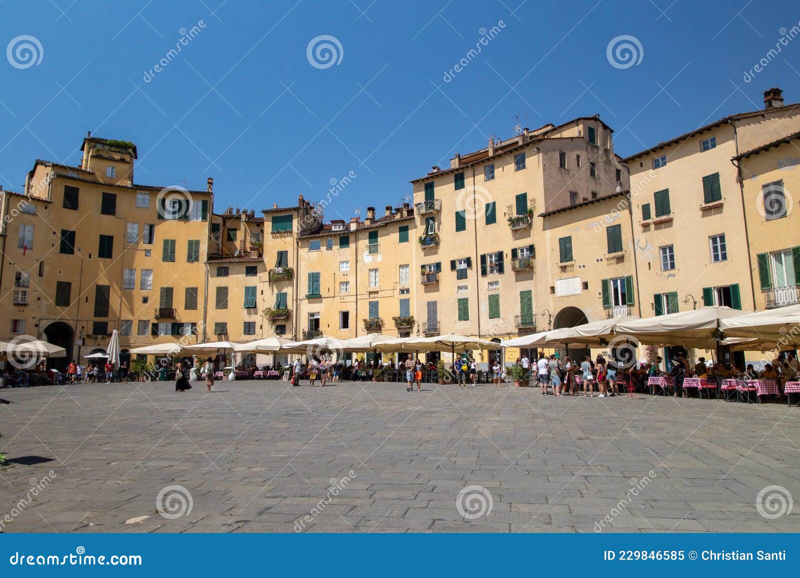 Square of the Amphitheater Lucca Italy Editorial Image - Image of ...