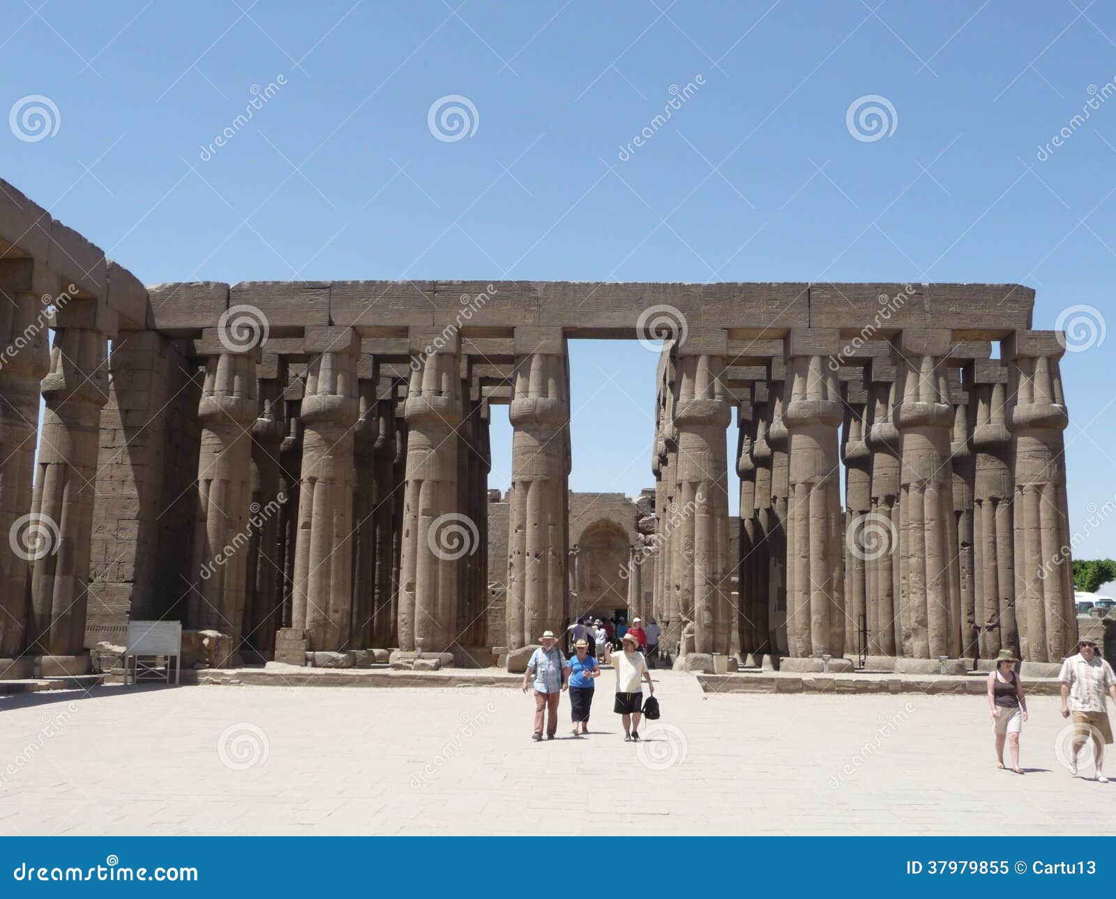 Square with Ancient Columns Editorial Image - Image of egypt, night ...