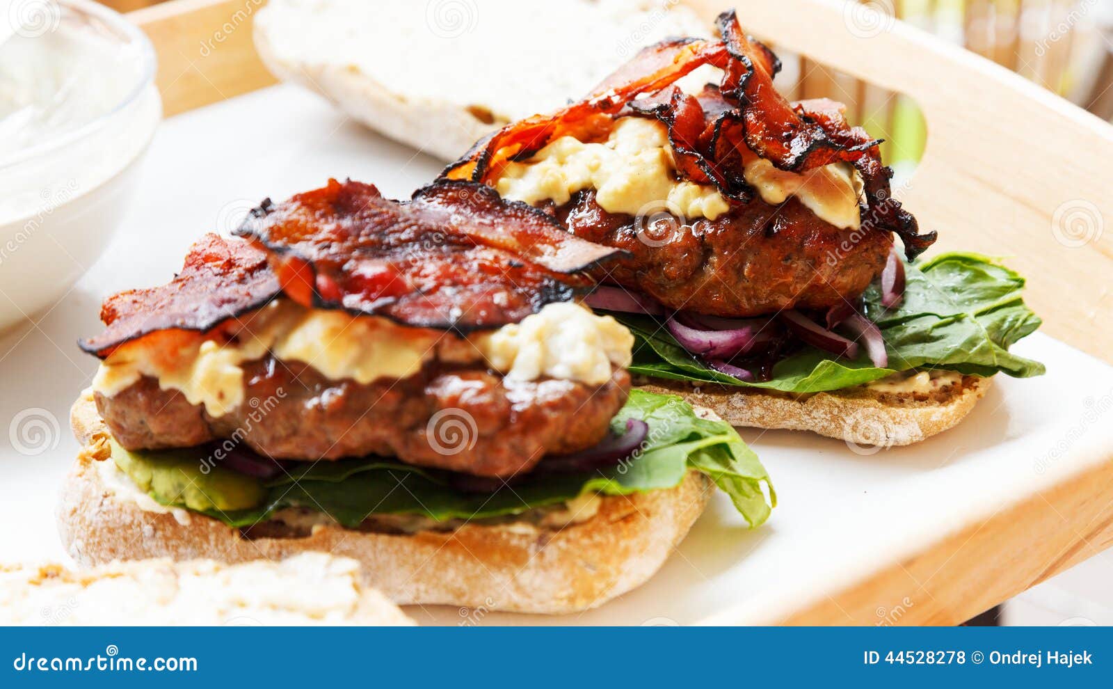 1,512 Square Burger Photos - Free & Royalty-Free Stock Photos from ...