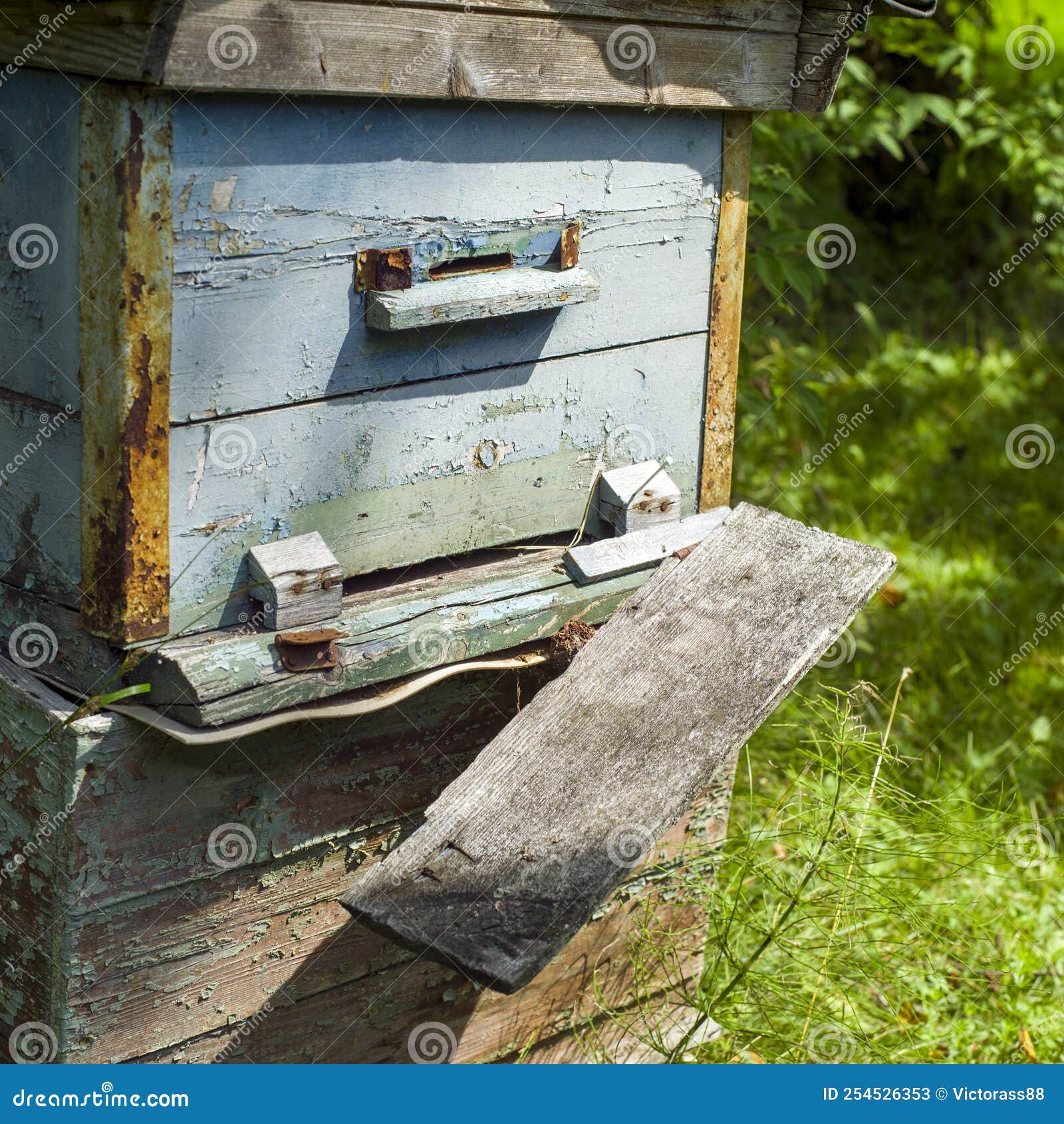 Old broken hive stock image. Image of composition, summer - 254526353