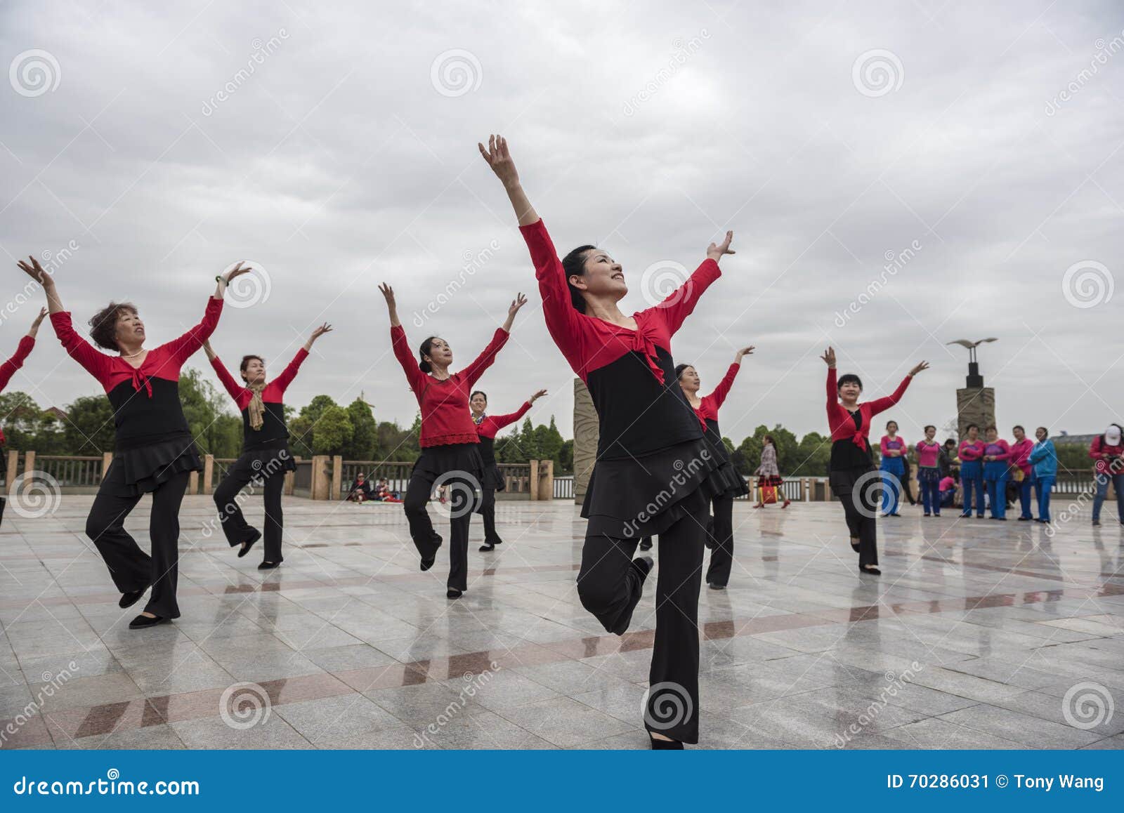 Square dance. editorial photo. Image of square, color - 70286031