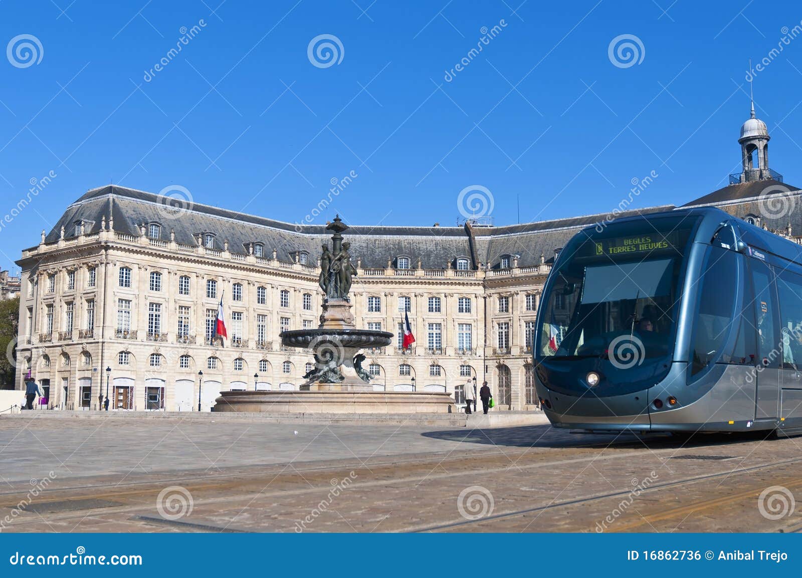 Square De La Bourse at Bordeaux, France Editorial Photo - Image of ...