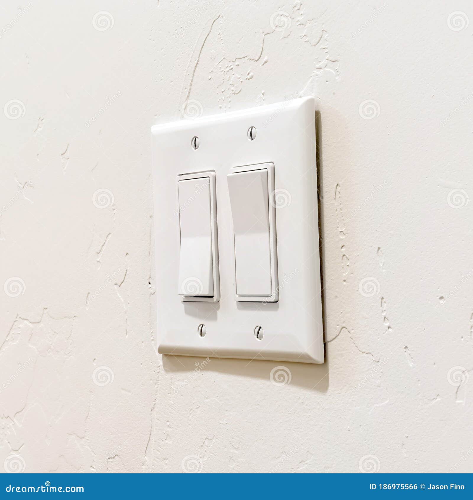 Square Frame Wall Mounted Electrical Rocker Light Switch with Multiple ...