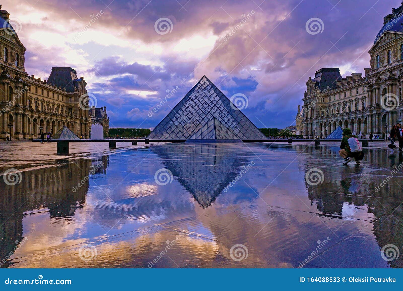 Square in Front of the Louvre Museum after Rain Editorial Stock Photo ...