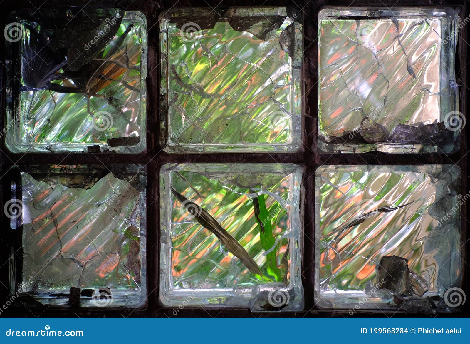 Old Glasses And Damaged Lenses Are Placed On The Green Table Tennis ...