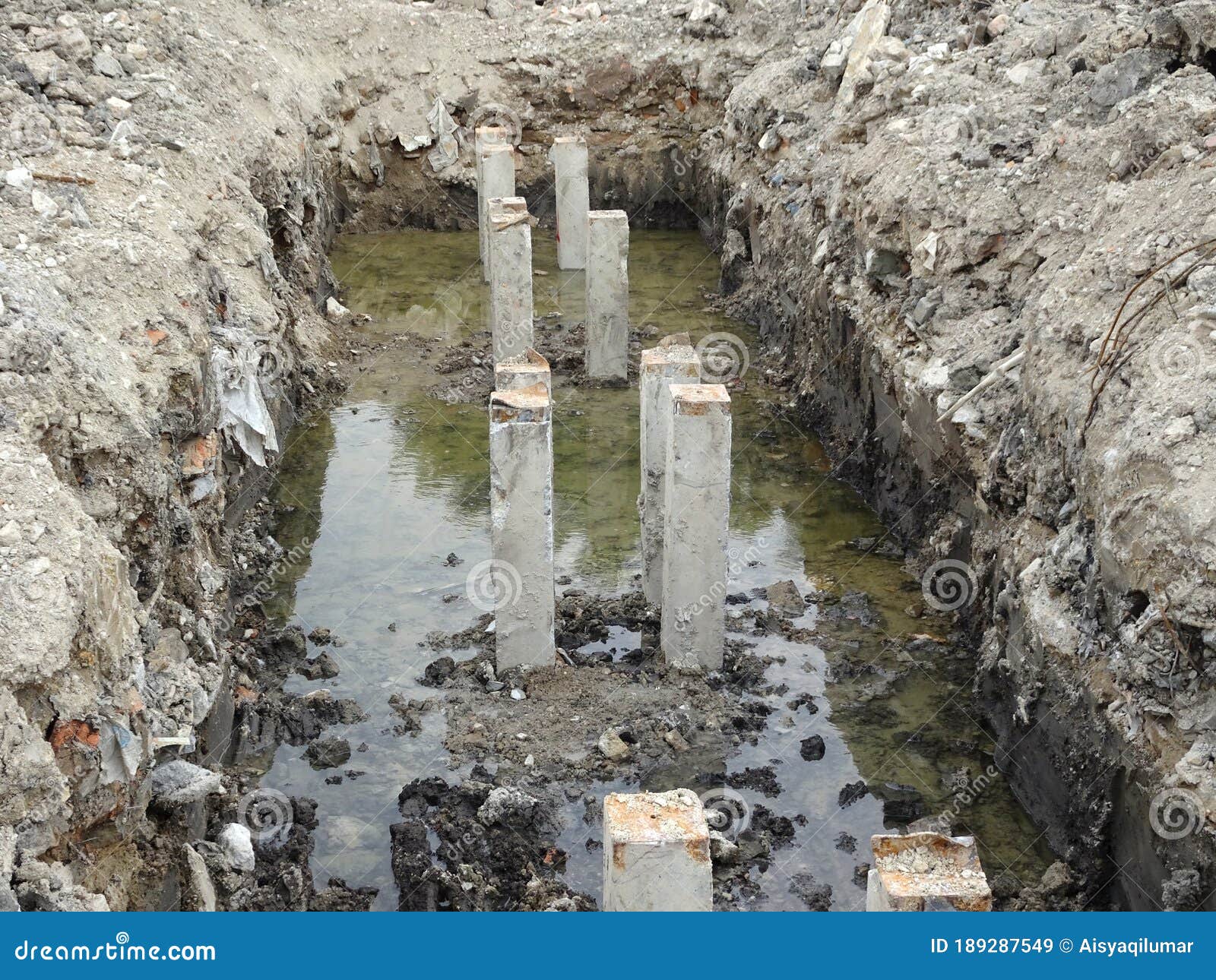 Square Precast Concrete Pile at the Construction Site. Editorial Stock ...