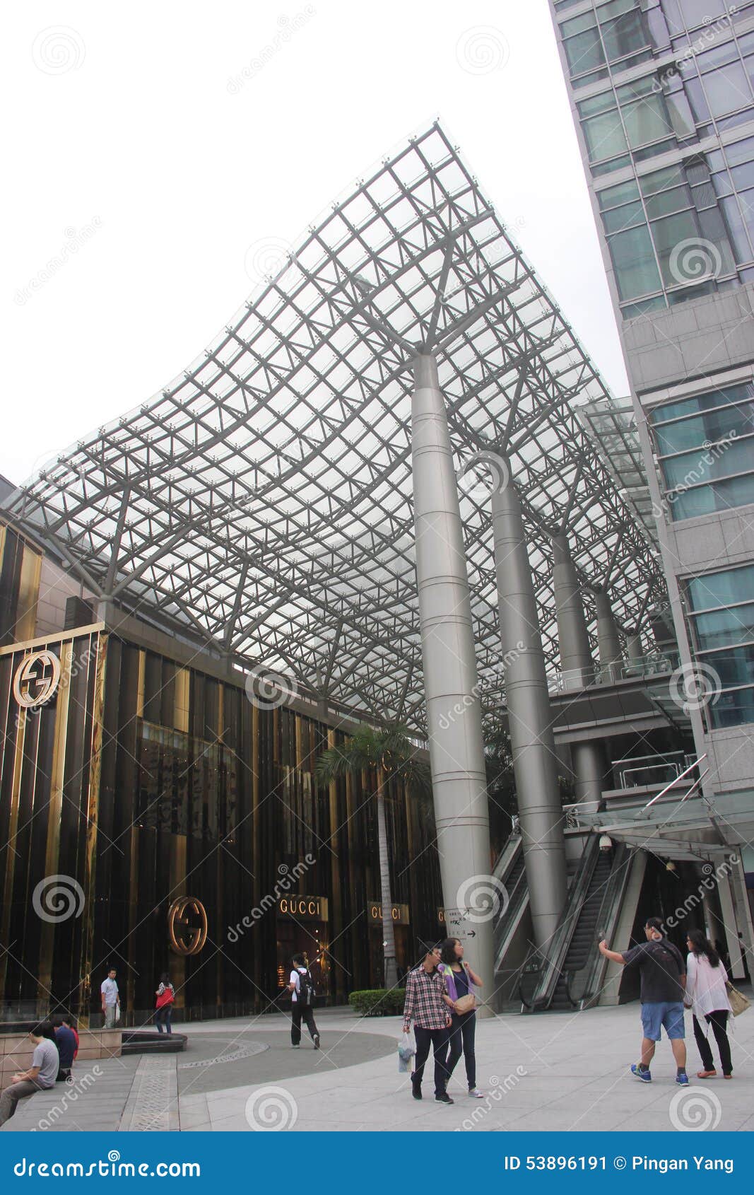 Square, Steel Structure, Modern Architecture Editorial Photo - Image of ...