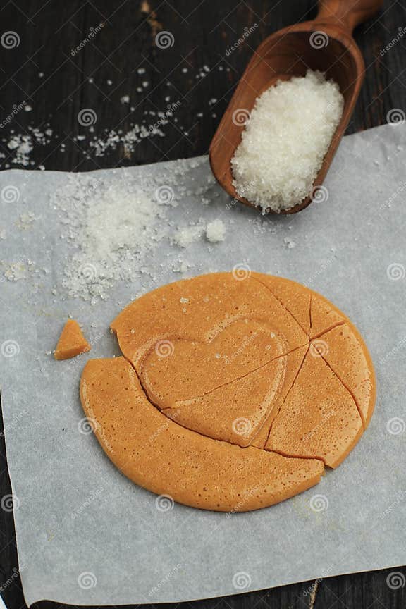 Squid Game Candy Dalgona Ppopgi, Broken Candy Stock Photo - Image of ...