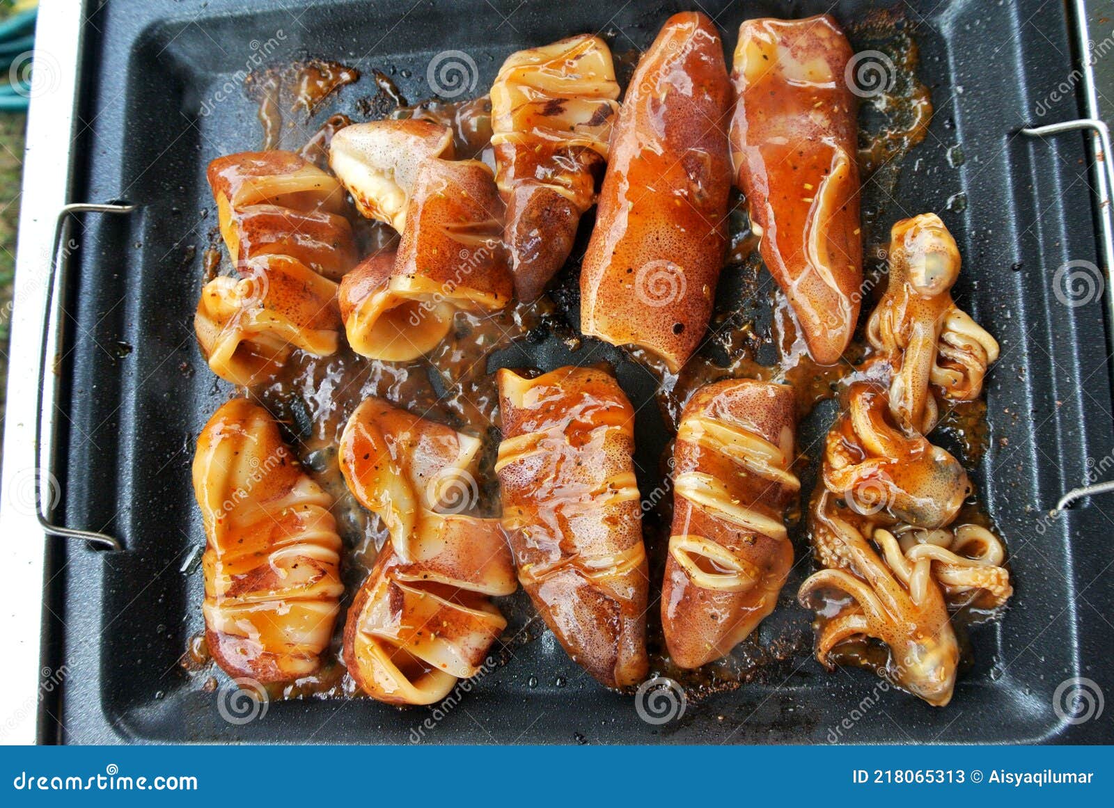 The Squid is Sliced and Marinated with Spices. Stock Image - Image of ...