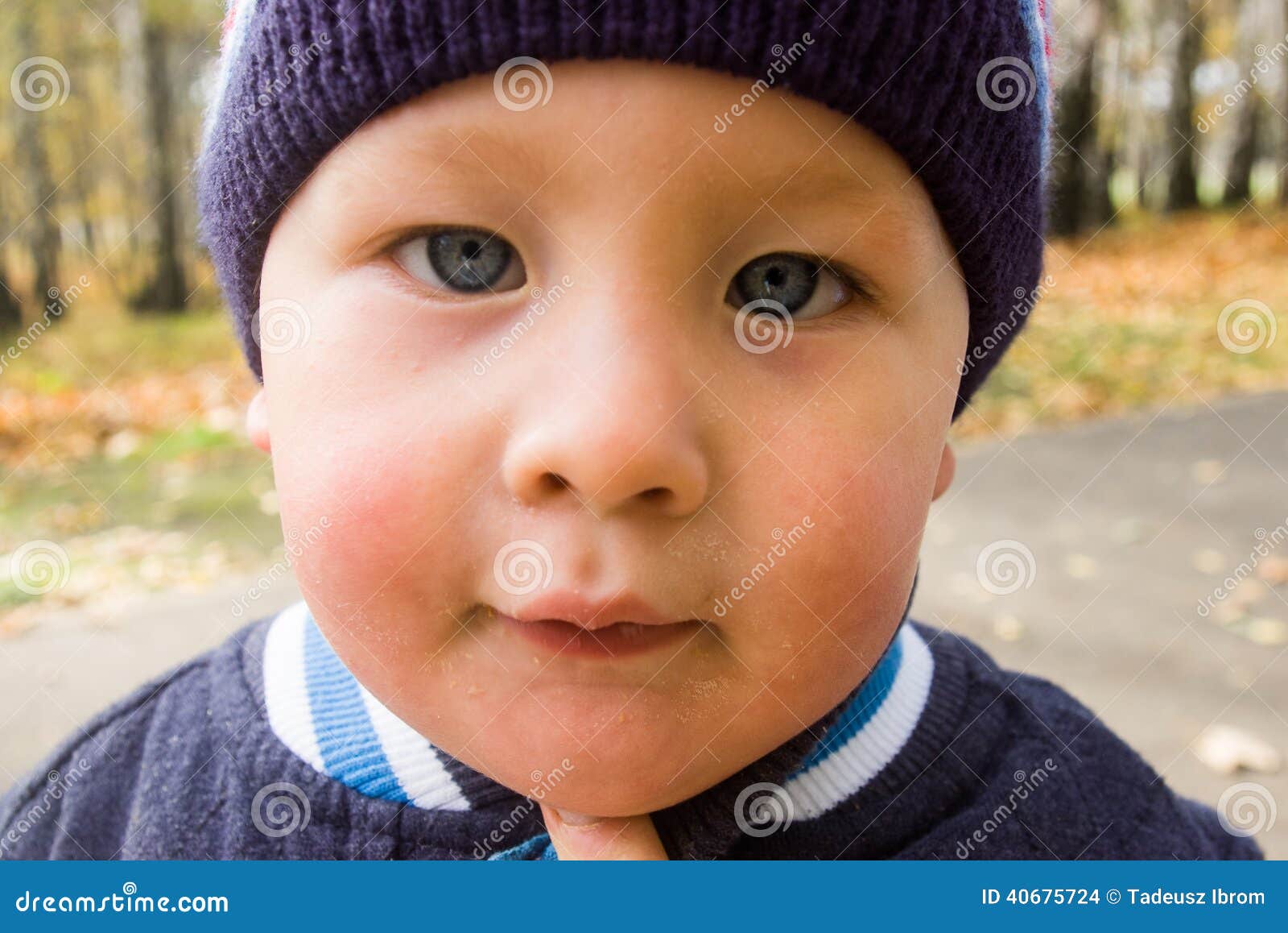 Squint stock photo. Image of small, human, looking, eyeglasses - 40675724