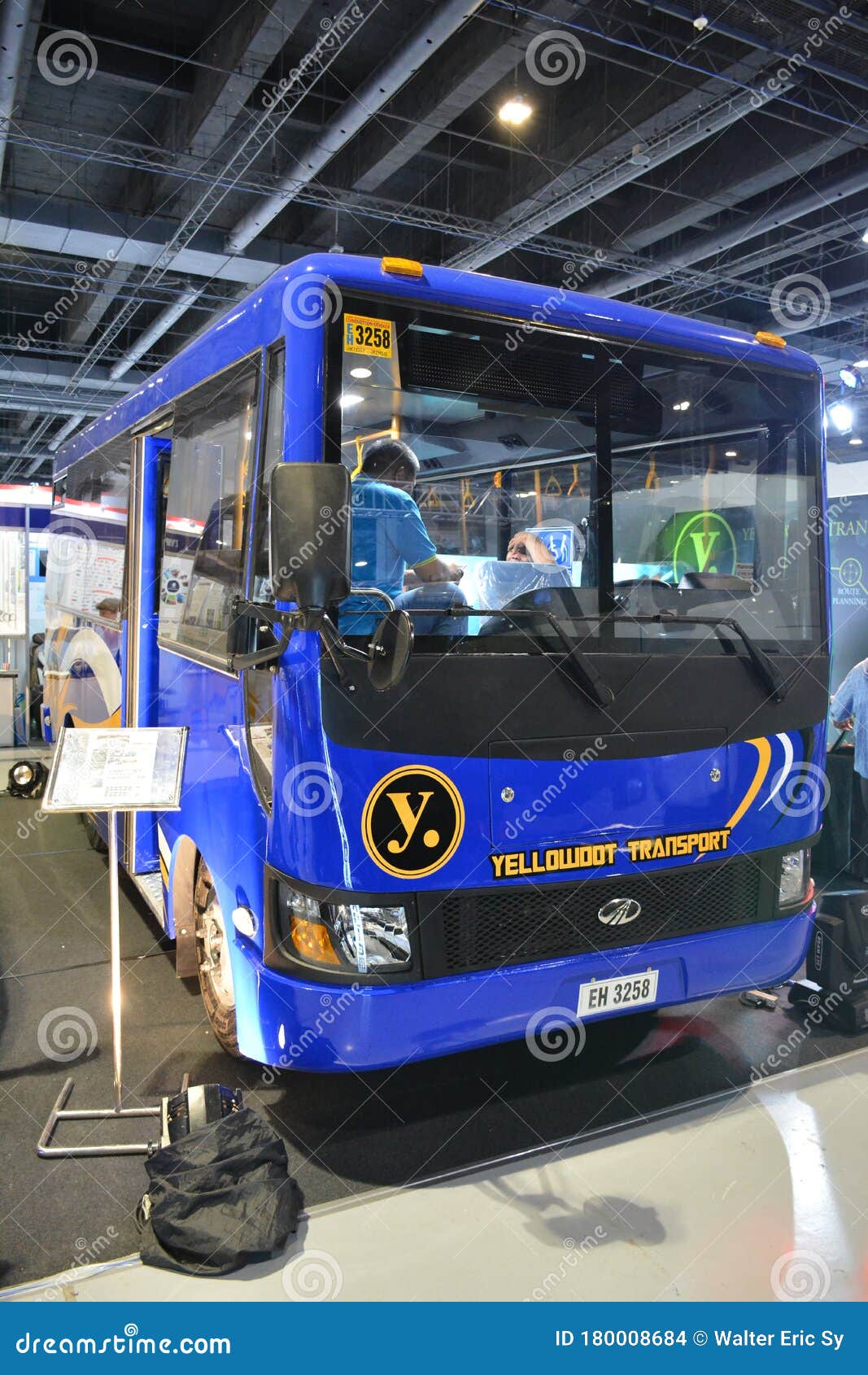 SR Bus at Philauto Show in Pasay, Philippines Editorial Stock Image ...