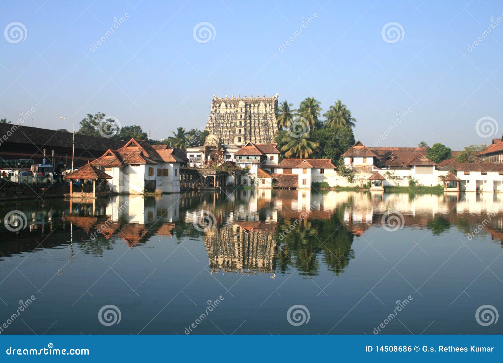 Sree Padmanabha Swamy Temple Stock Photo - Image of asia, abstract ...