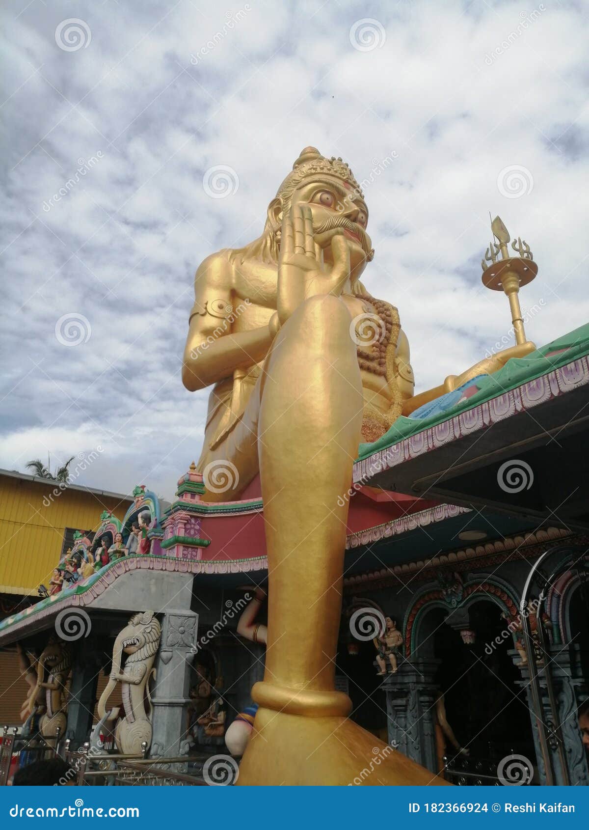 Sri Ayyanar Hindu Temple stock photo. Image of sculpture - 182366924