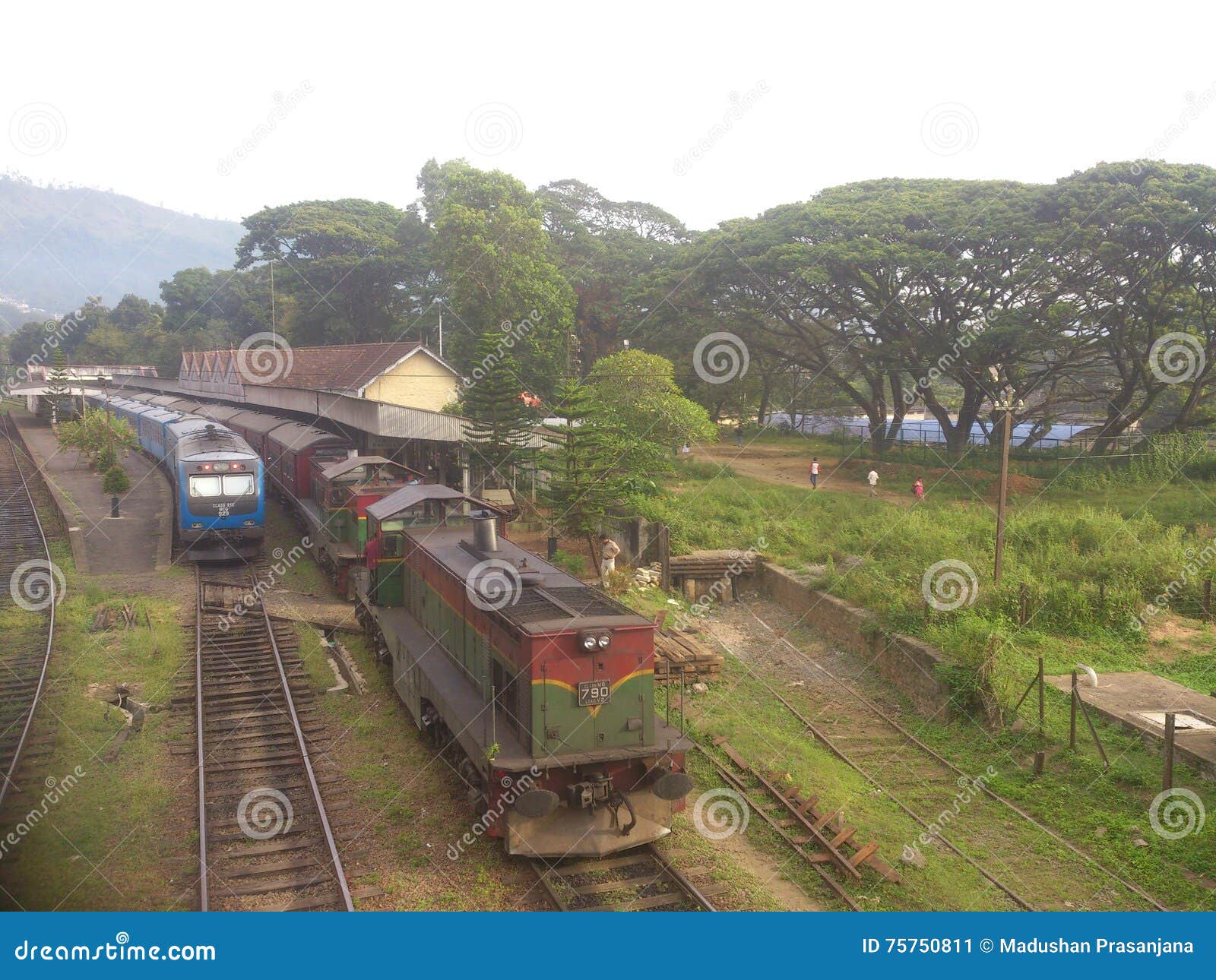 Sri Lanka Badulla Train Station and Badulla Colombo Train Editorial ...