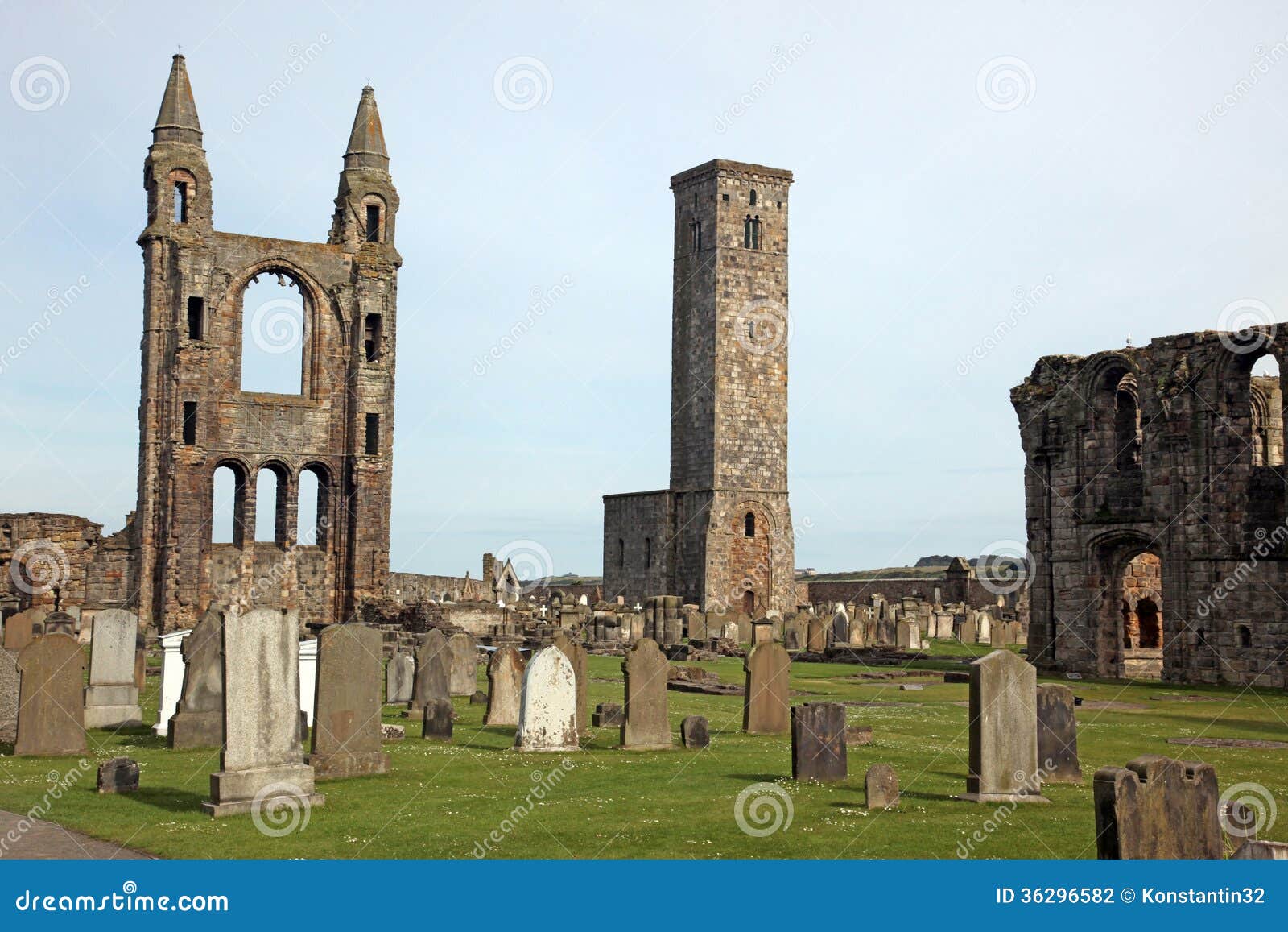 St Andrews Cathedral Grounds, Scotland Stock Photo - Image of monument ...