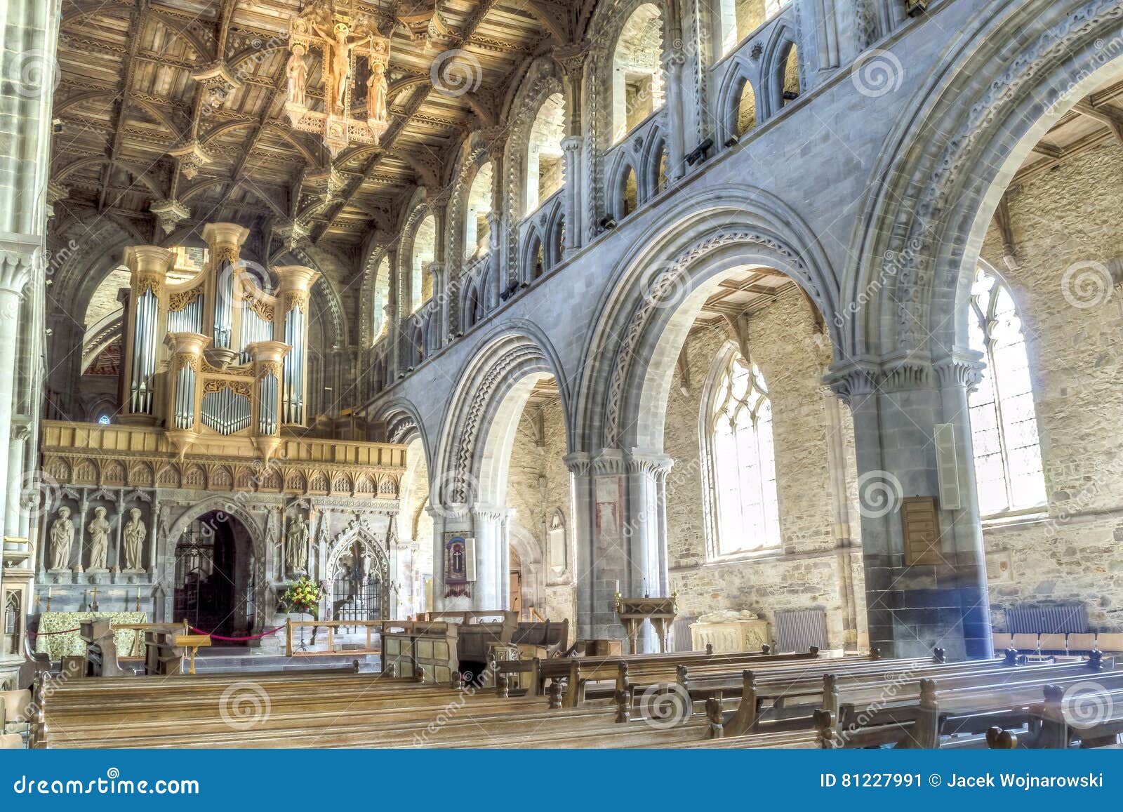 St Davids Cathedral Arches in Nave HDR Editorial Photo - Image of ...