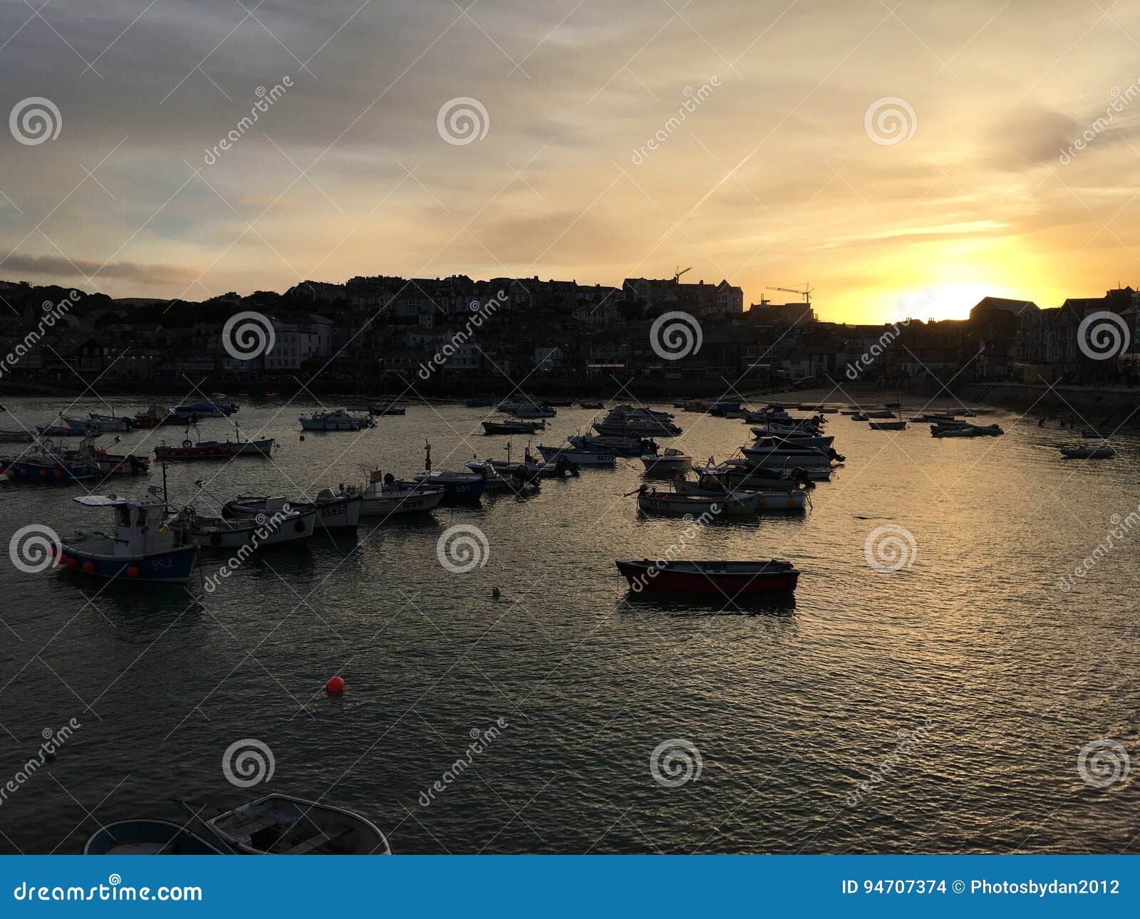 St ives harbour sunset editorial stock image. Image of ives - 94707374