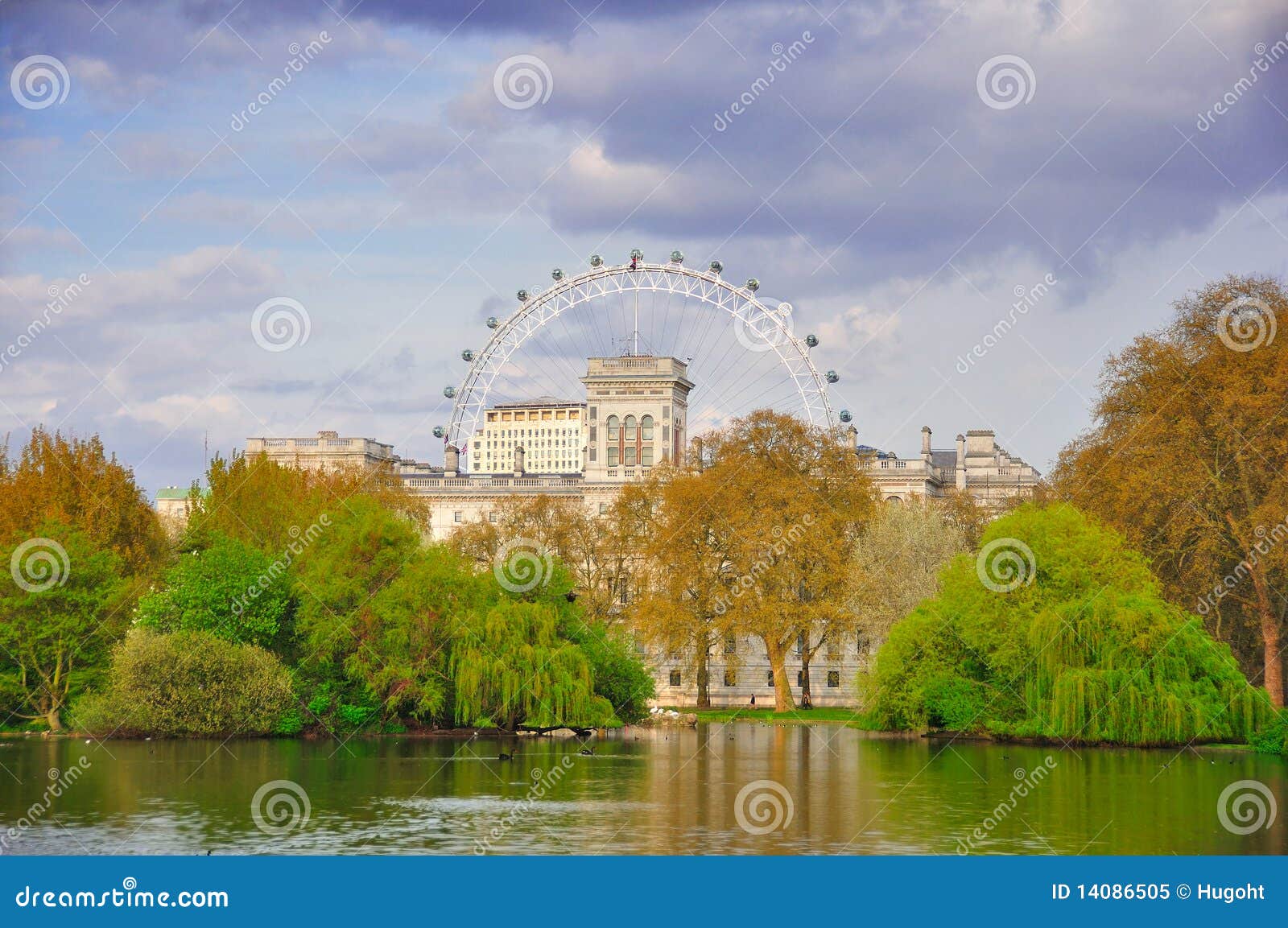 St James s Park, London editorial image. Image of lake - 14086505