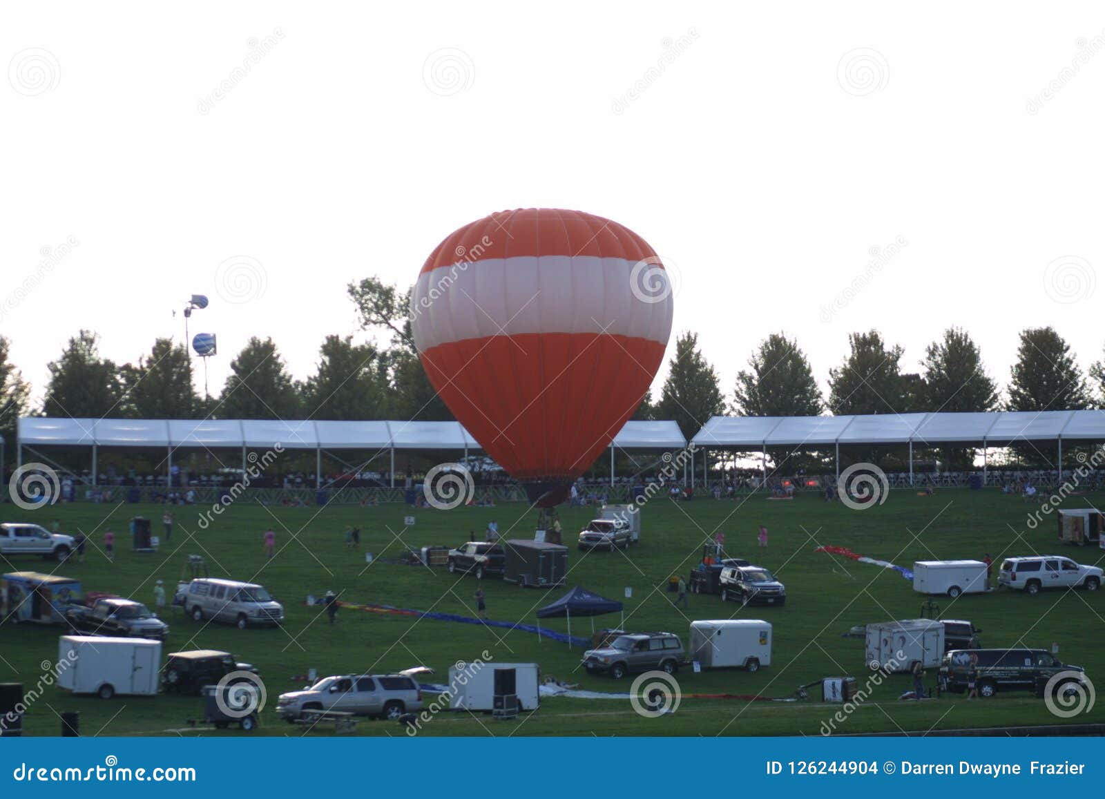 St Louis Balloon Race Ballloon Glow 2018 Imagen de archivo editorial ...