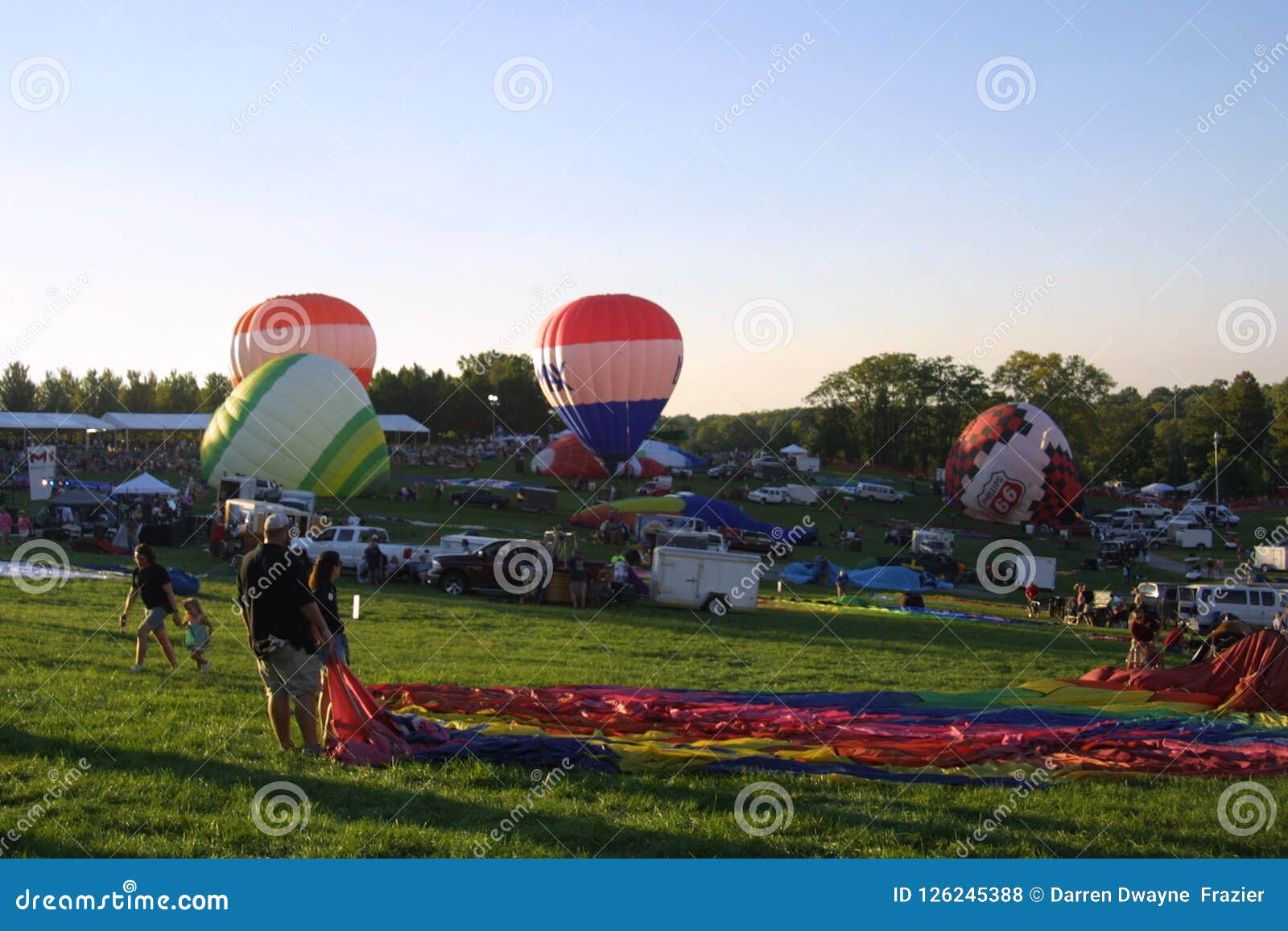 St Louis Balloon Race Ballloon Glow 2018 Foto de archivo editorial ...
