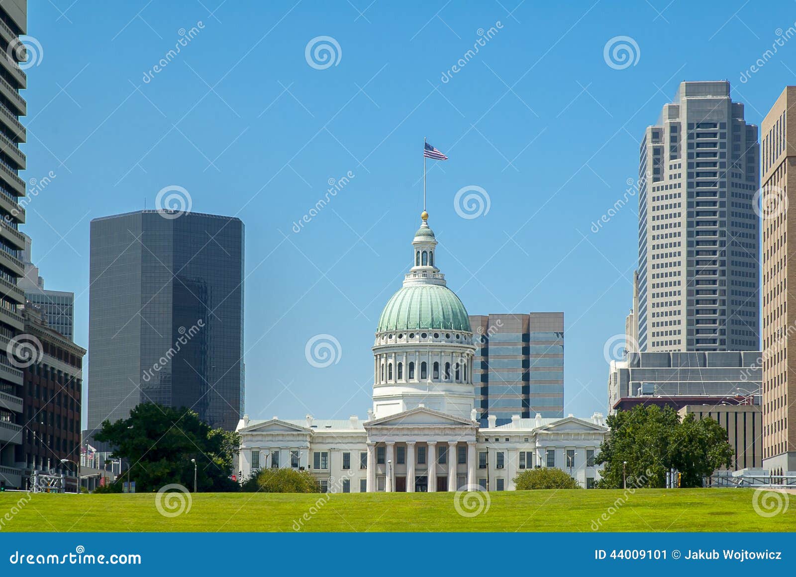 St. Louis County Courthouse Stock Image - Image of buildings, hall ...