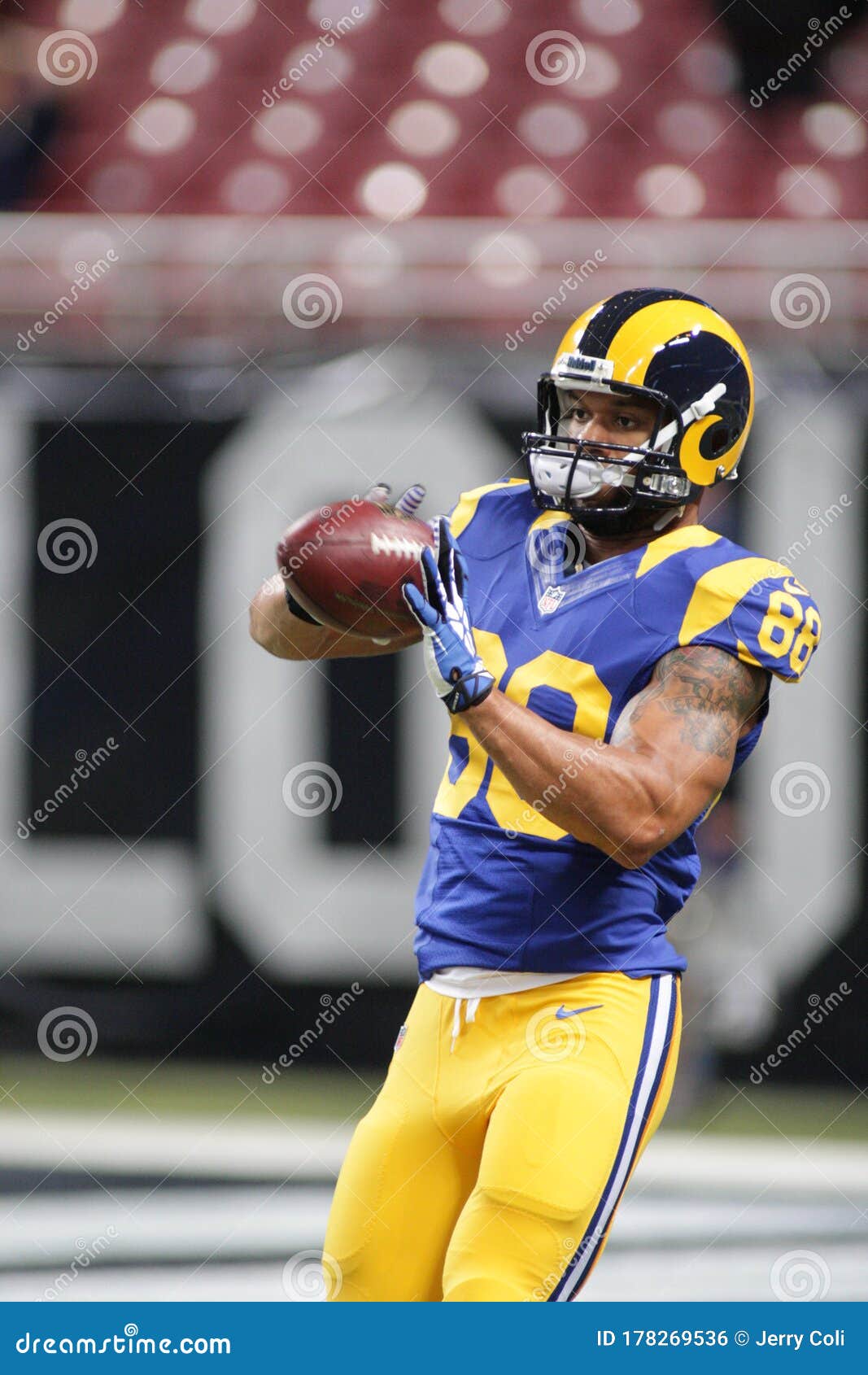 Lance Kendricks editorial photo. Image of louis, tight - 178269536
