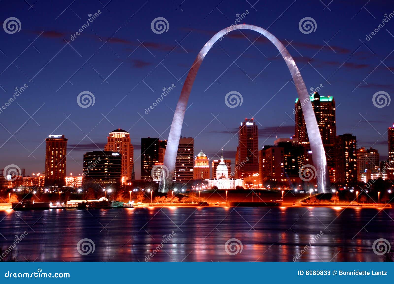 St.louis skyline at night stock image. Image of light - 8980833