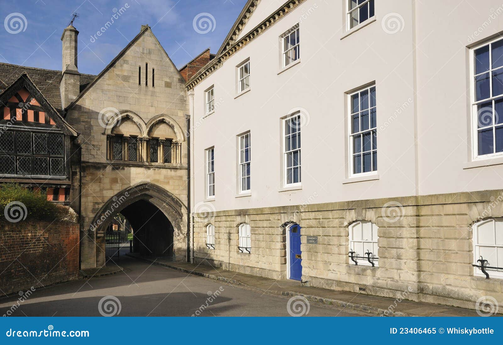 St. Mary S Gate, Gloucester Stock Image - Image of gates, windows: 23406465