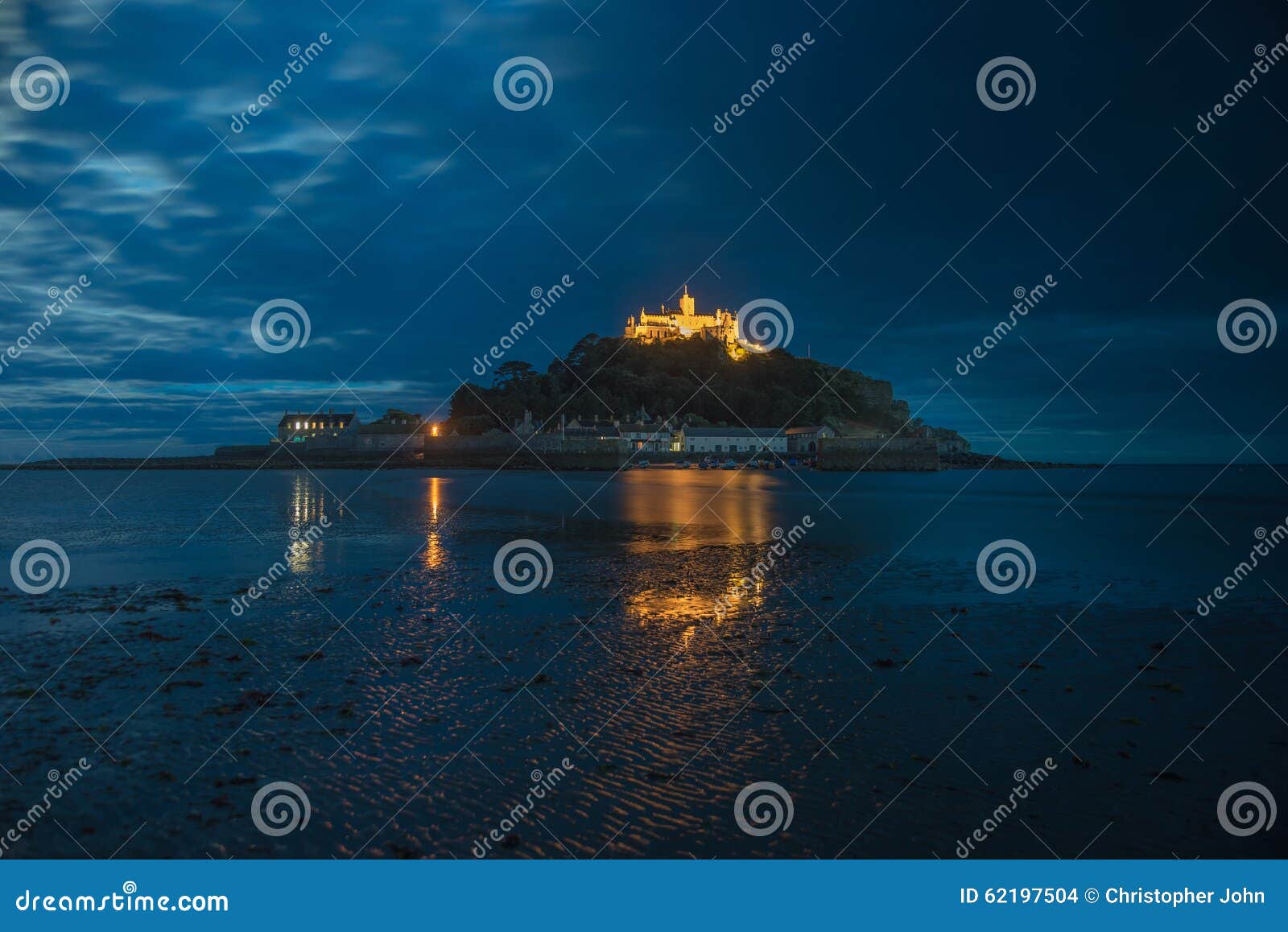 St Michaelâ€™s Mount at Night Stock Photo - Image of michael, coast ...