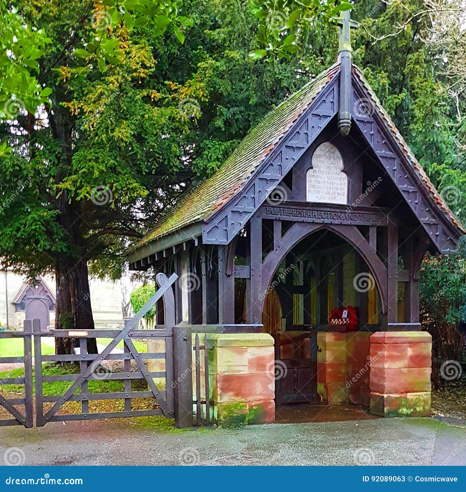 St Michael Church Lych Gate, Rocester Foto de archivo editorial ...