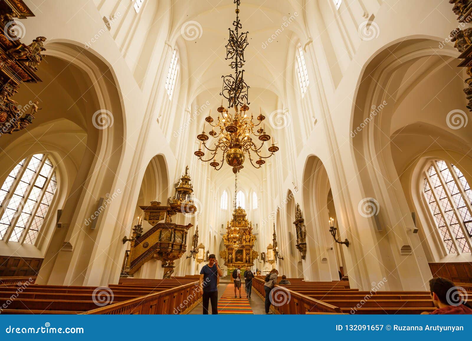 St Peter Kirche redaktionelles stockfotografie. Bild von historisch ...