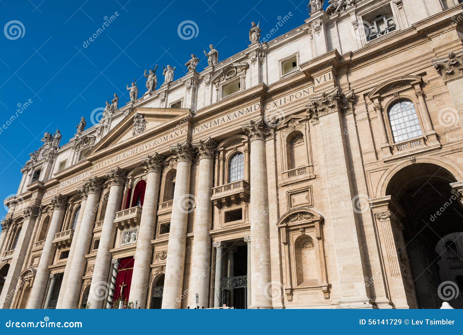 St. Peter S Basilica - Pope S Balcony Editorial Stock Image - Image of ...