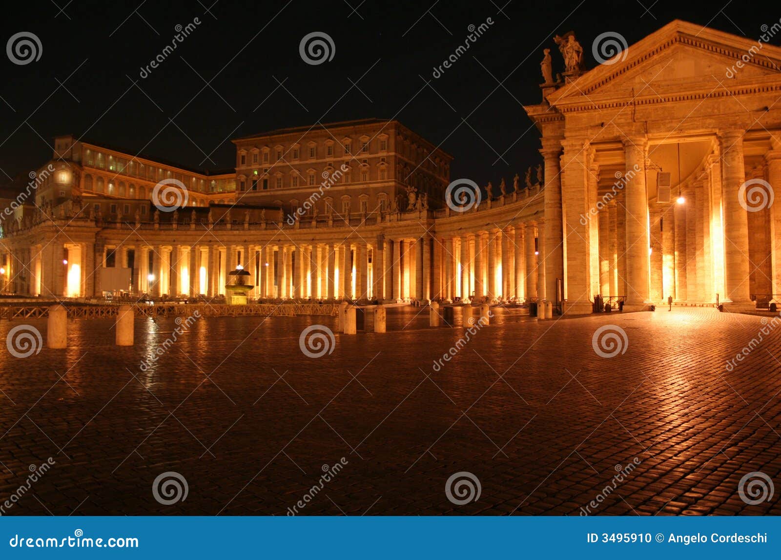St. Peter S Colonnade Night Stock Photo - Image of christianity, colour ...