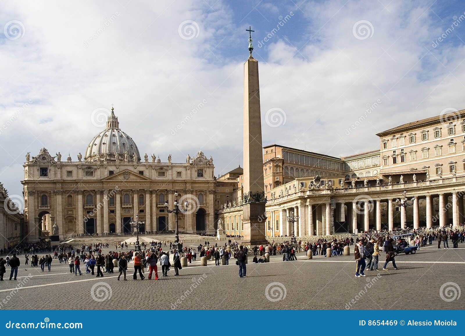 St Peter S Square Rome Italy Editorial Stock Image - Image of roman ...