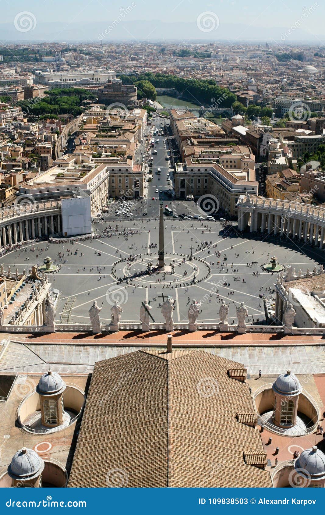 St. Peter`s Square stock image. Image of catholic, famous - 109838503